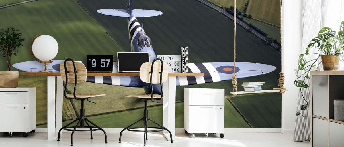 Spitfire met Invasion Stripes Behang | Wallsauce NL